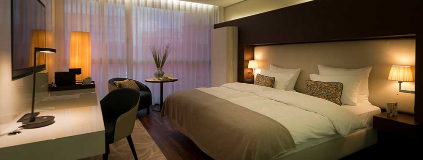 SIDE Design Hotel Hamburg - It’s all about the people - Peter von Stamm